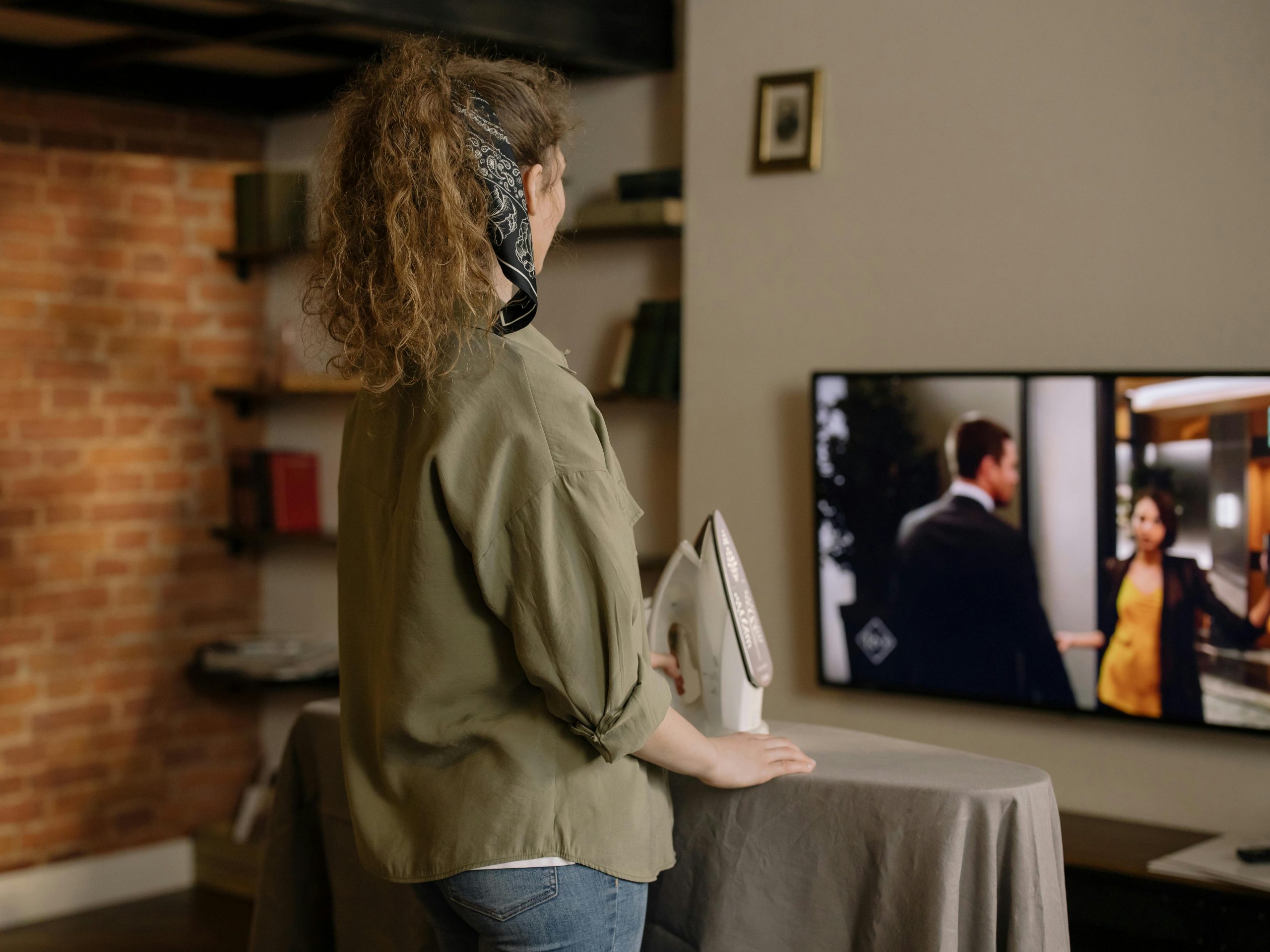 Why Does My TV Keep Turning Off? Troubleshooting Guide